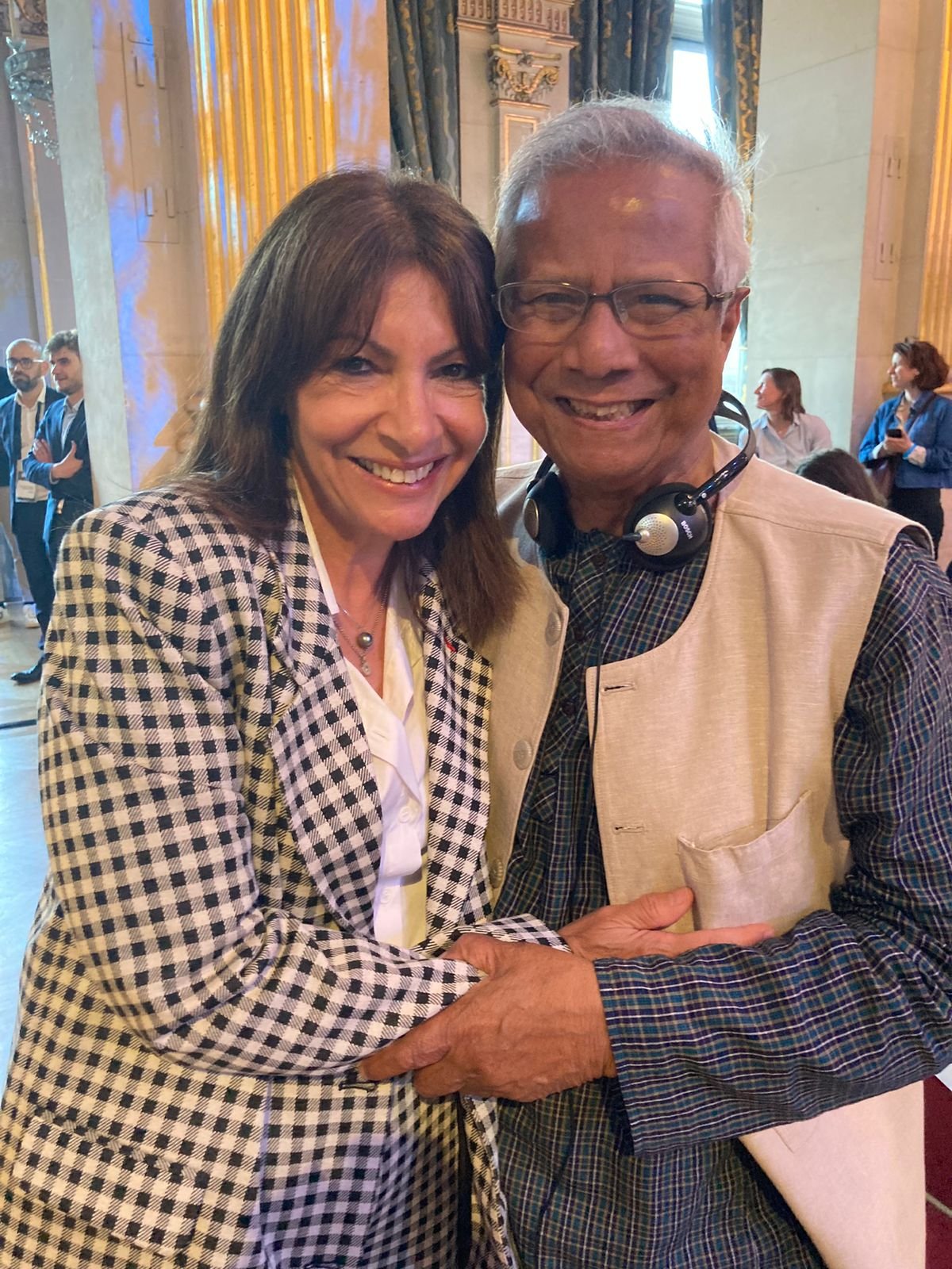 Professor Yunus Concludes 10-Day European Visit